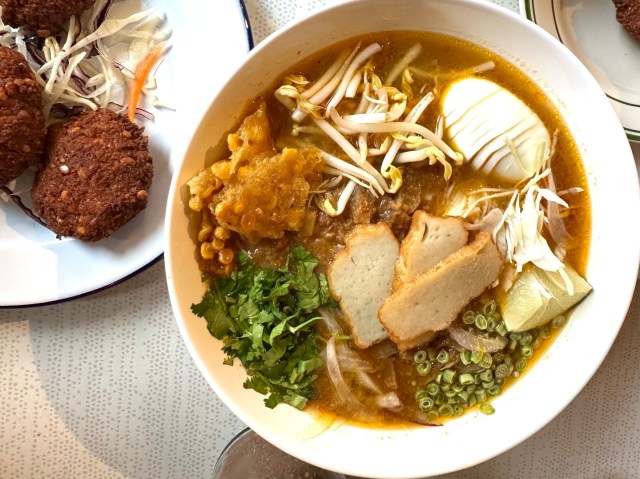 5 Things to Know About Mandalay Kitchen, Bringing Cuisine from Burma ...