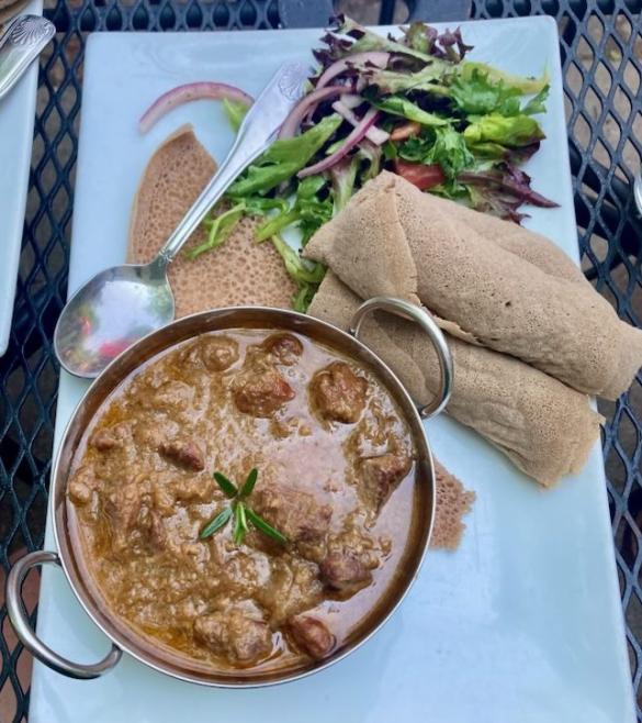 Brunch Buds: Bolé Ethiopian Cuisine Bowl(é?)s Us Over - Racket
