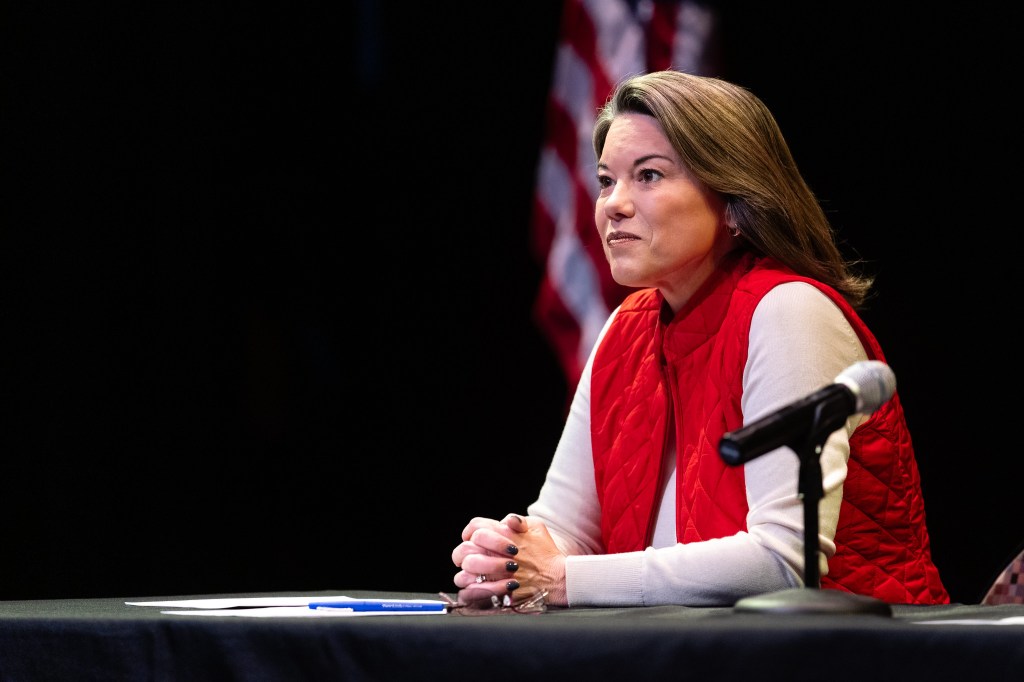 MN Dems Craig, Morrison Pathetically Back GOP Anti-Socialism Resolution ...
