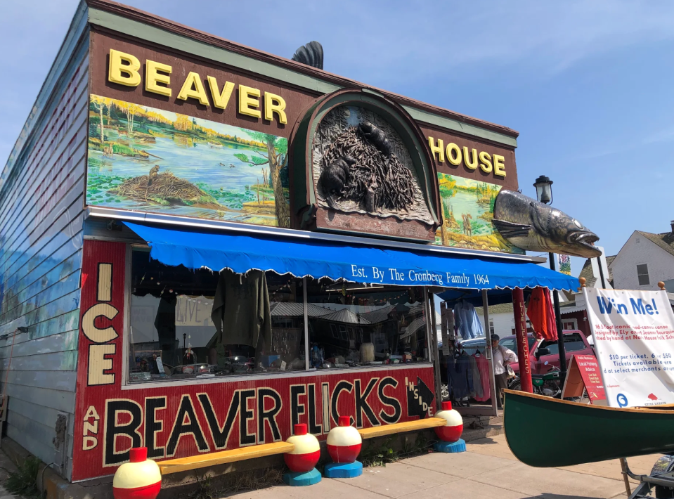 Burgs at the Beav? Beaver House Grill to Open in Grand Marais. - Racket