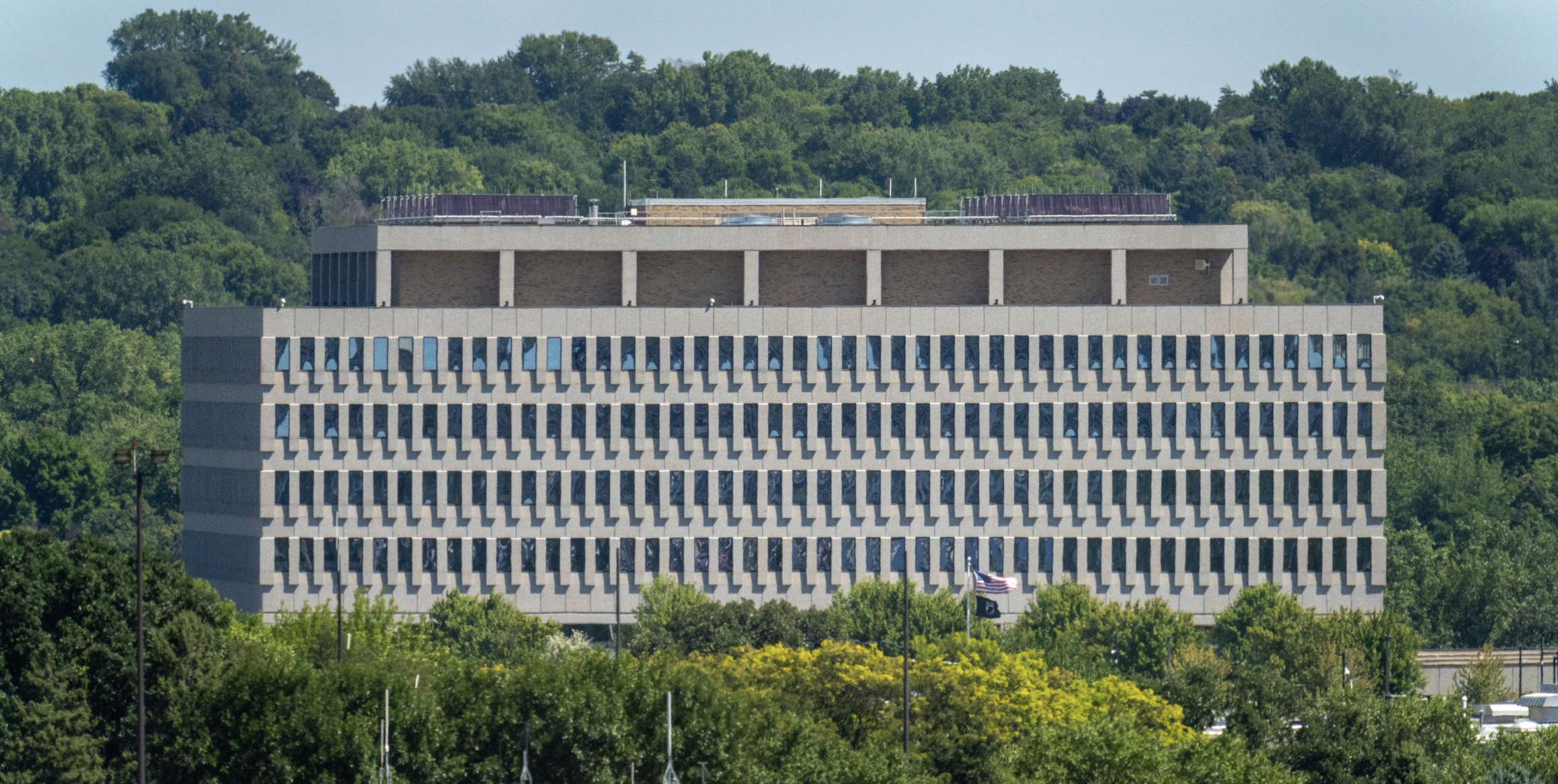 Fort Snelling: The Advance Guard of Federal Invasion Since 1805 - Racket