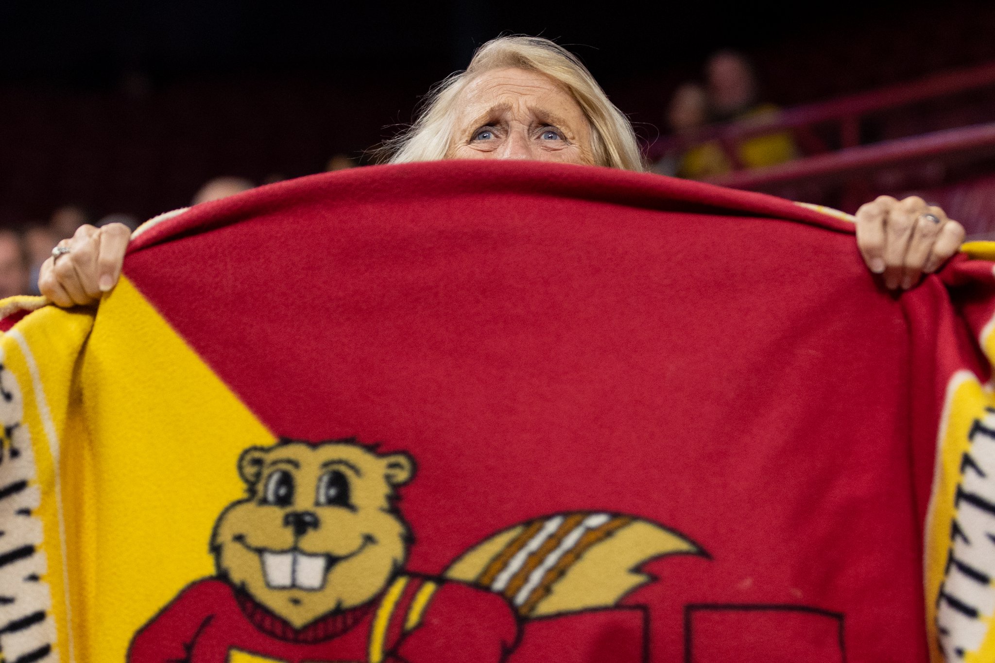 Meet the Blanket Lady, a Gophers Basketball Superfan Who Blazed Trails ...