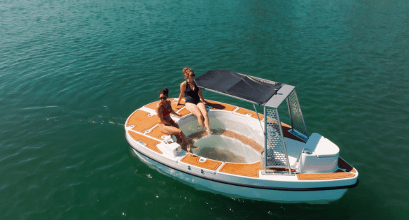 Summer Guide 2026: Pontoons, Kayaks, Fancy Swan Rides, and a Hot Tub ...